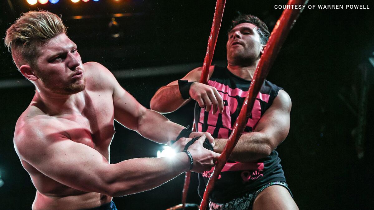 Noam Dar vs. Josh Bodom - Cruiserweight Classic qualifying match at ...