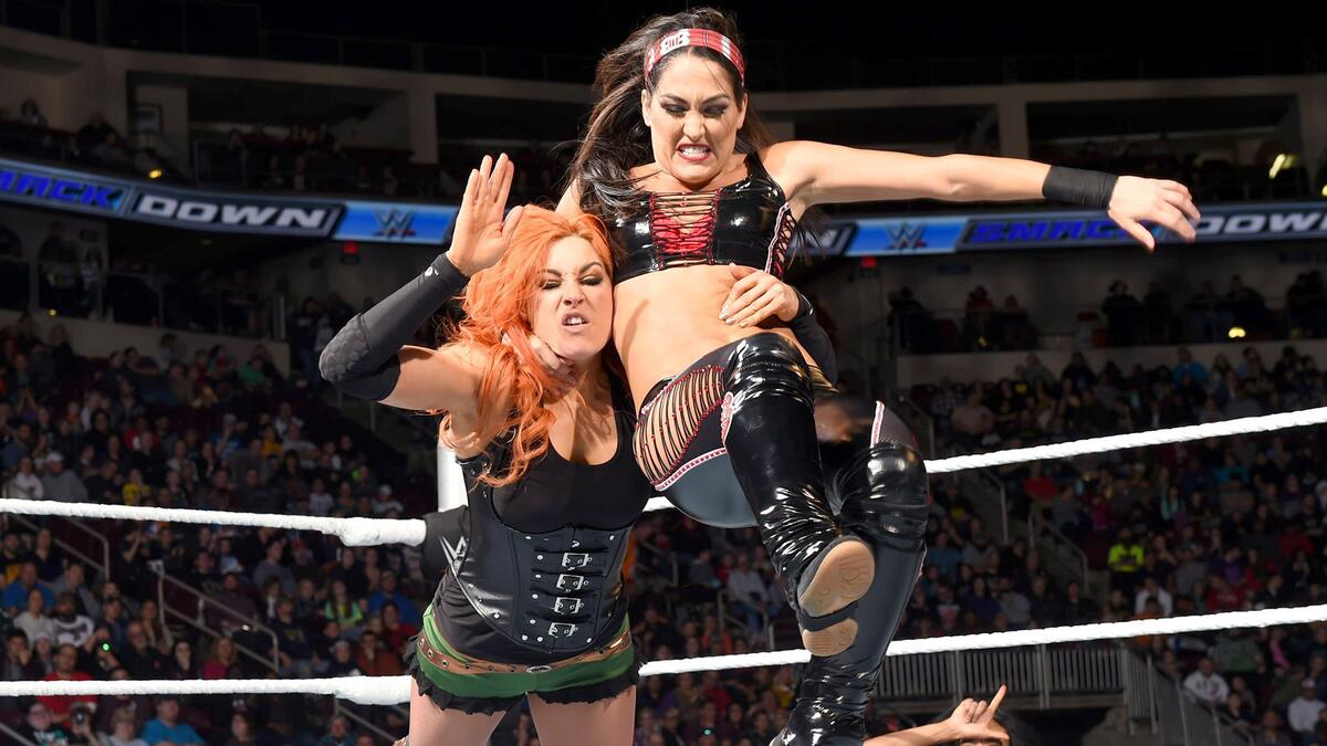 Becky Lynch Vs Brie Bella Photos Wwe 0884